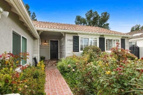 Welcome to Creative Housing Group | Creative Housing for Creative Types